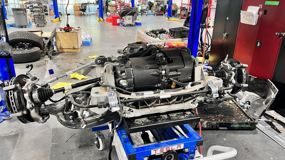 Tesla’s New Hybrid Inverter Design Acts Like a Battery Gearbox – Hub